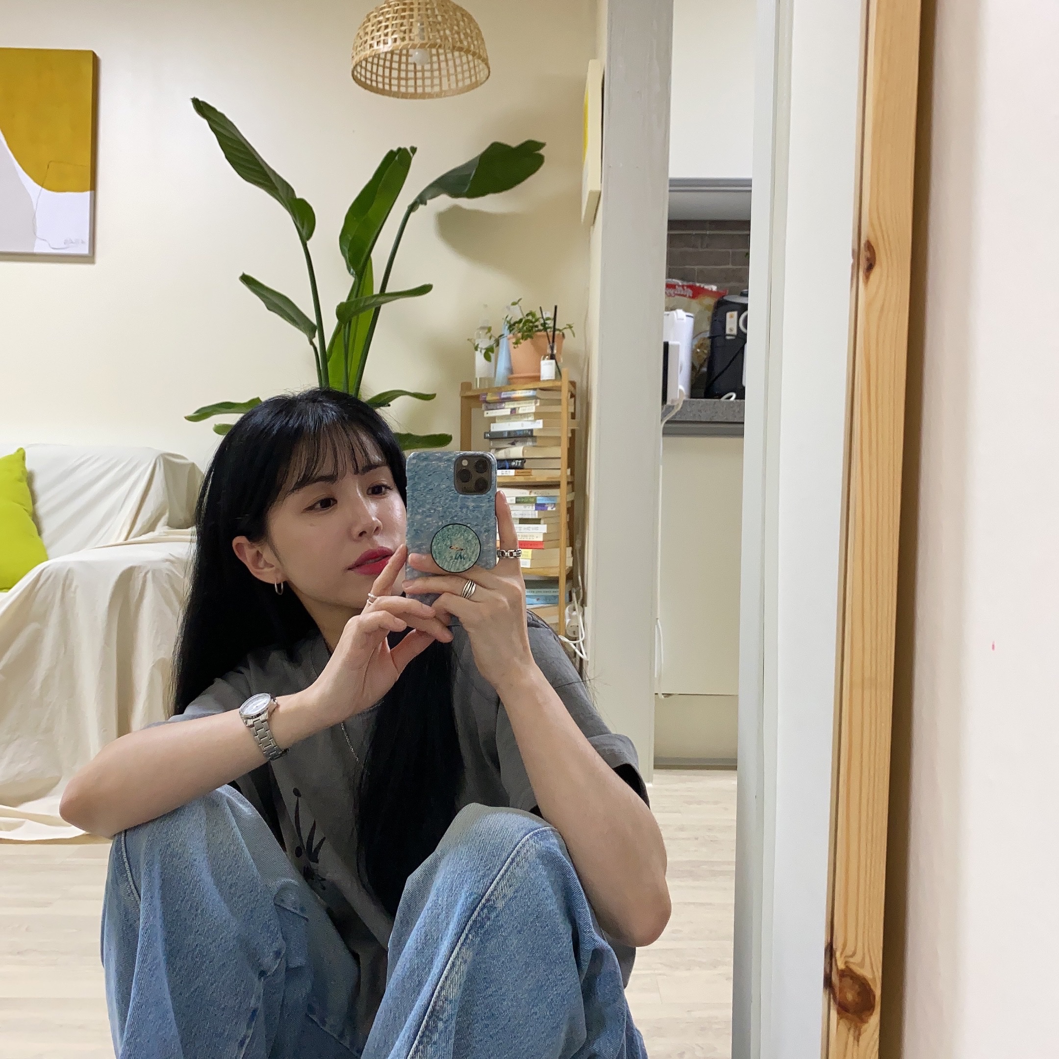 insta: @jung... (@jung.222) 님의 게시물 | KREAM