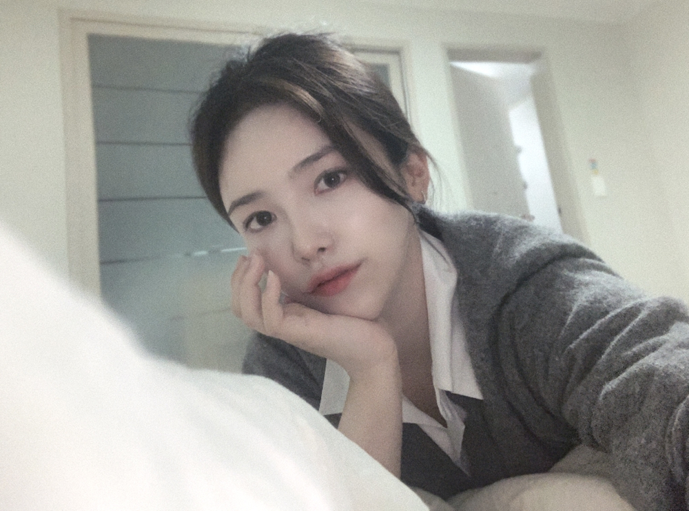 미소정 (@yoso1.994) 님의 게시물 | KREAM