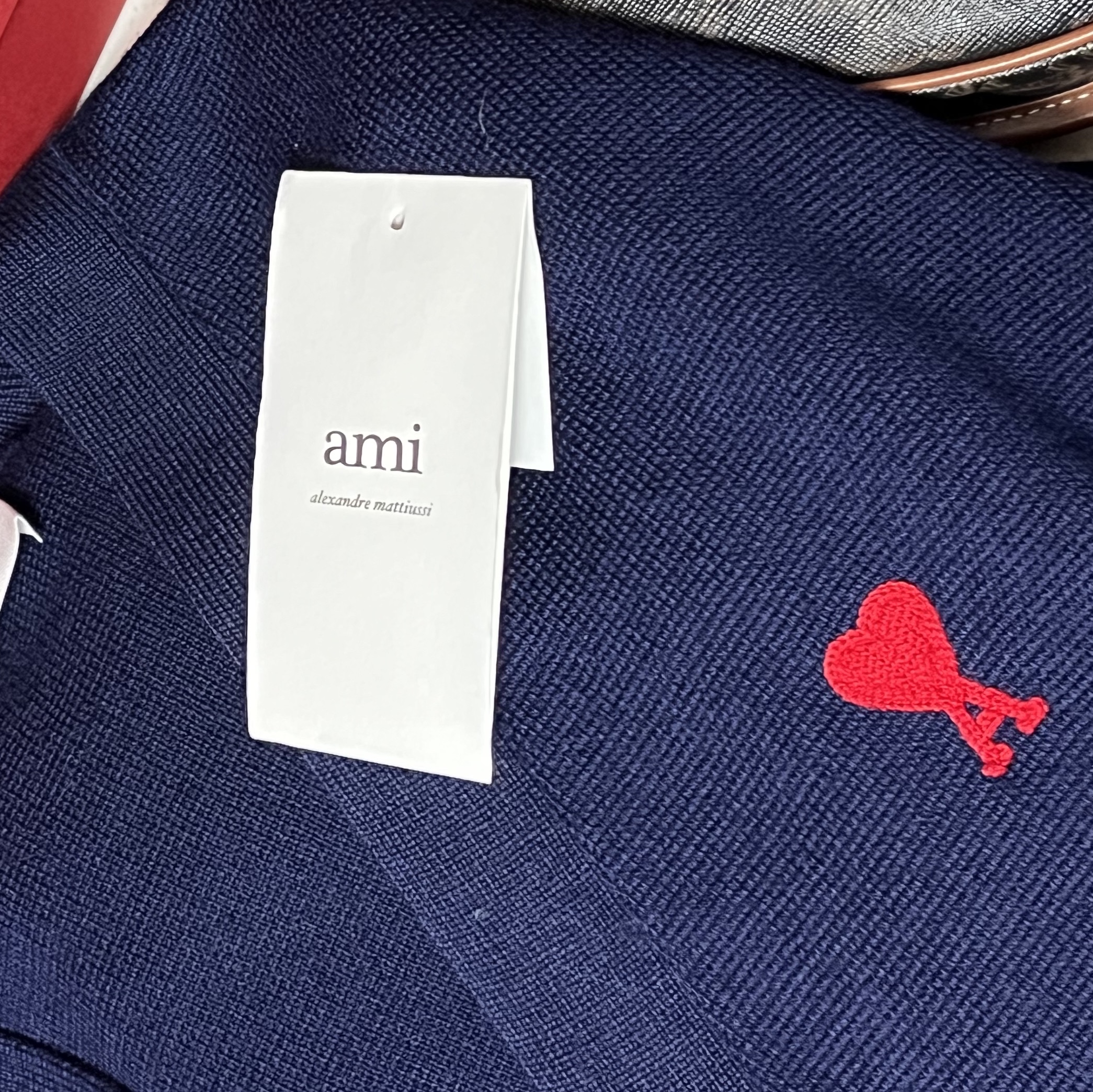 (@h.___.hh) 님의 게시물 | KREAM