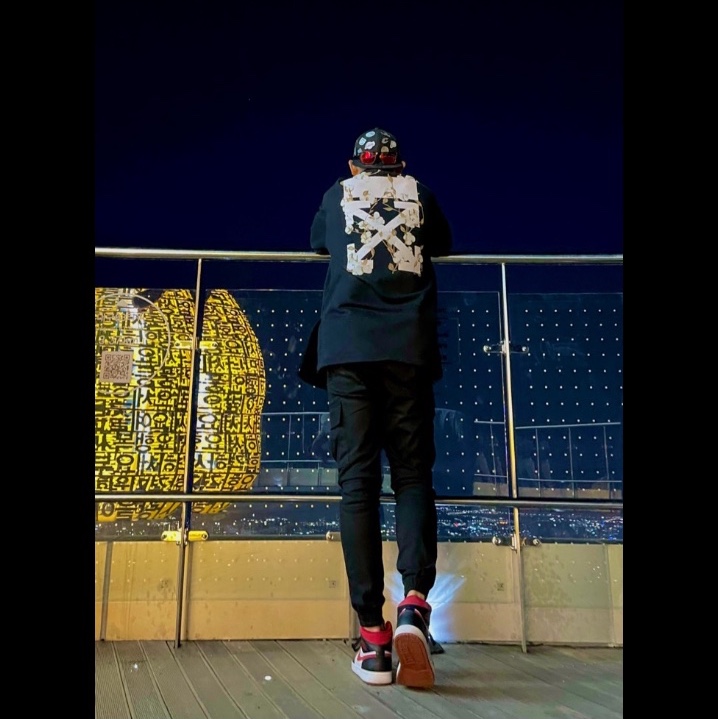 (@sea88) 님의 게시물 | KREAM