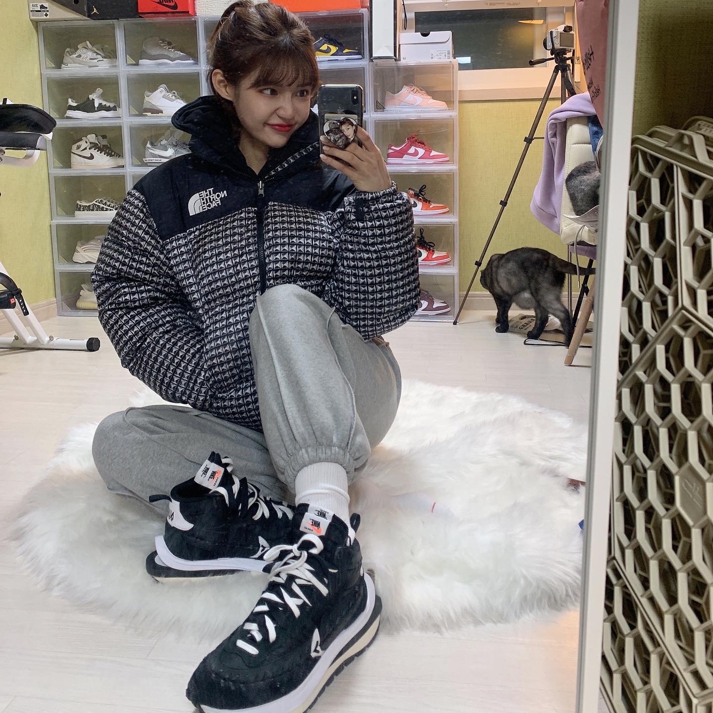 떠우 (@seo__ouu) 님의 게시물 | KREAM