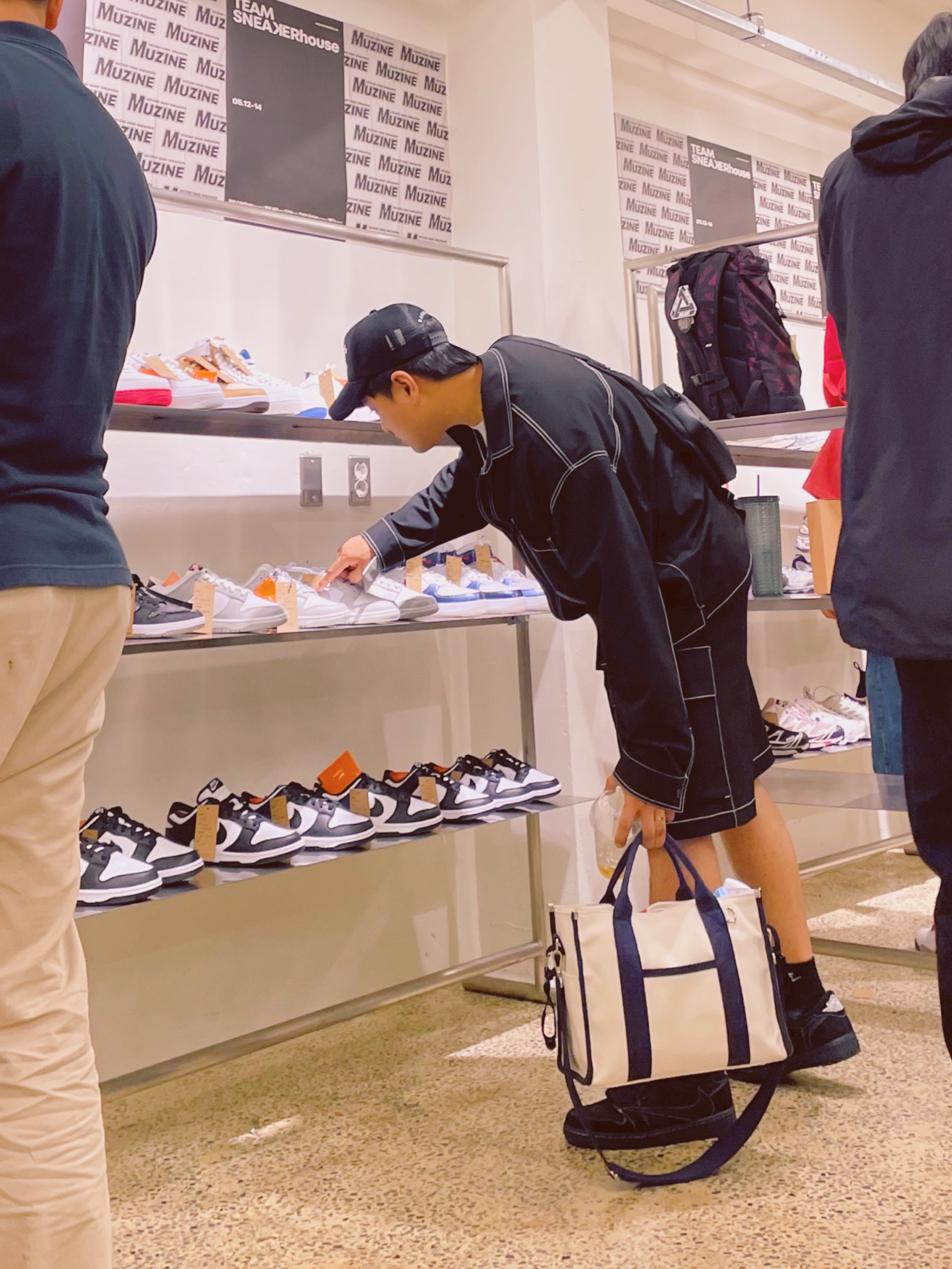 (@berrg) 님의 게시물 | KREAM