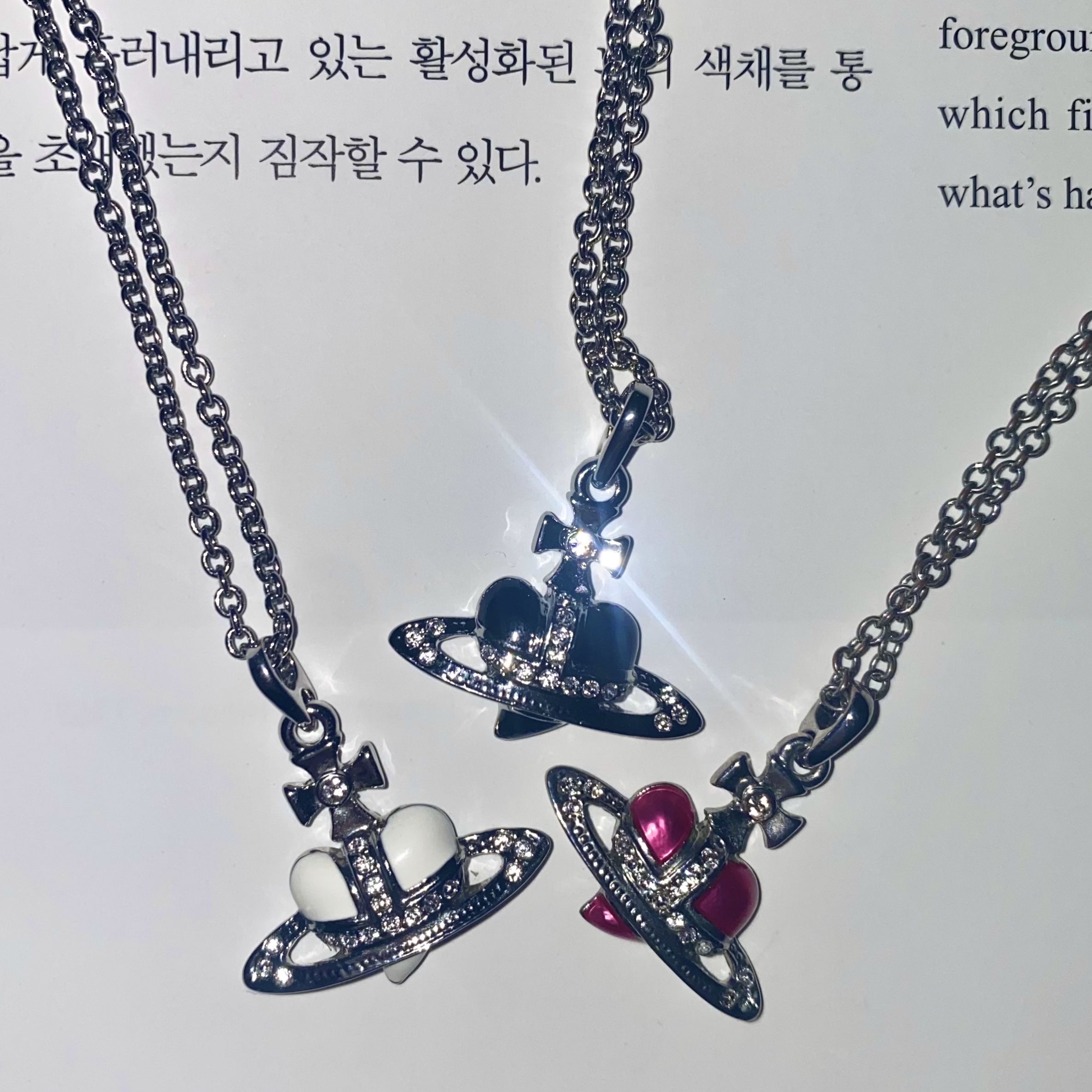 디온 (@dixn_pyn) 님의 게시물 | KREAM