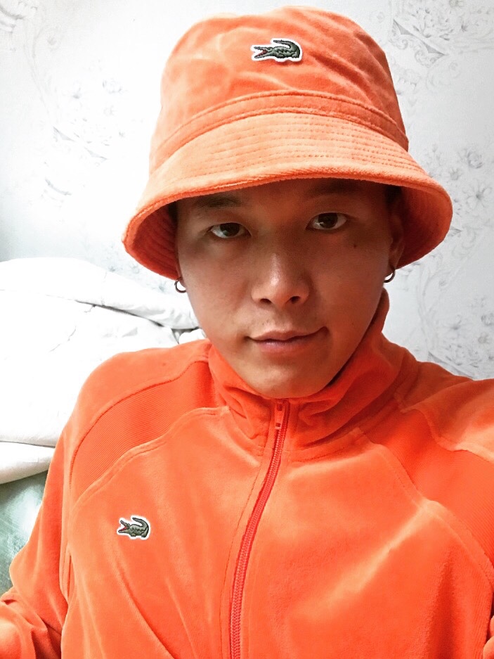 (@reckgeun) 님의 게시물 | KREAM