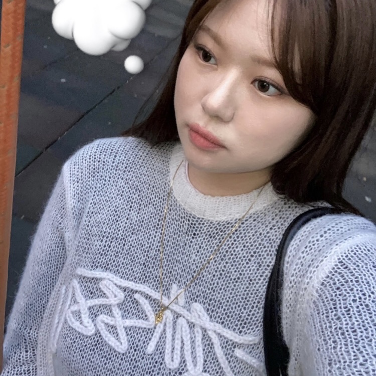 시씨 (@si___ssi) 님의 게시물 | KREAM