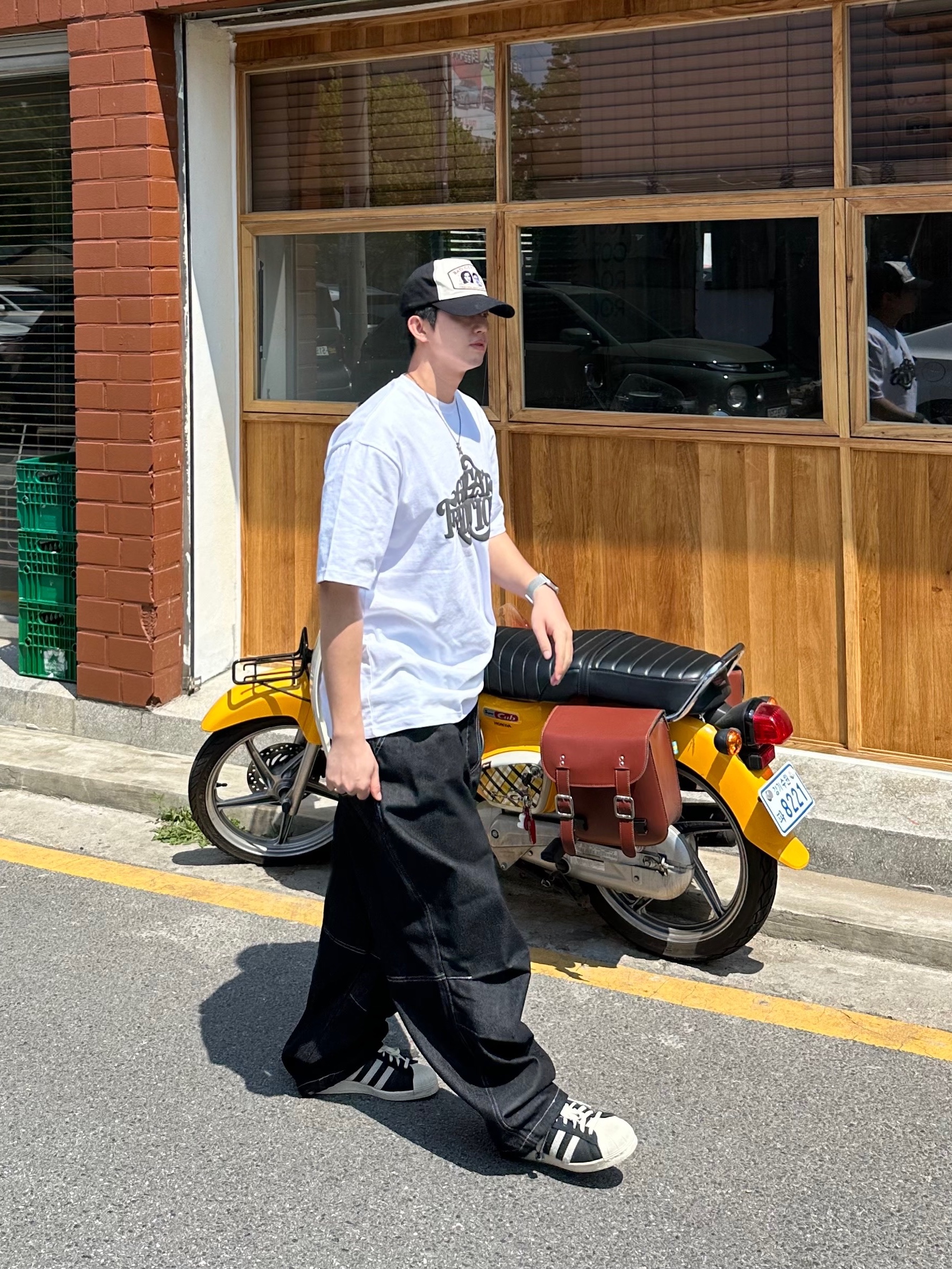 🚶🏻 (@phw55) 님의 게시물 | KREAM