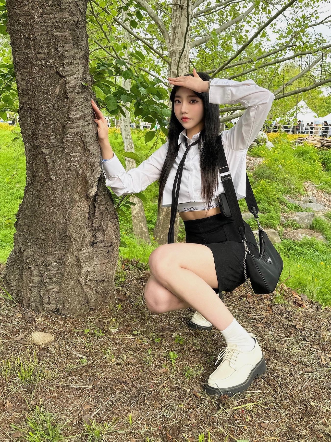 민주 (@miing.9) 님의 게시물 | KREAM