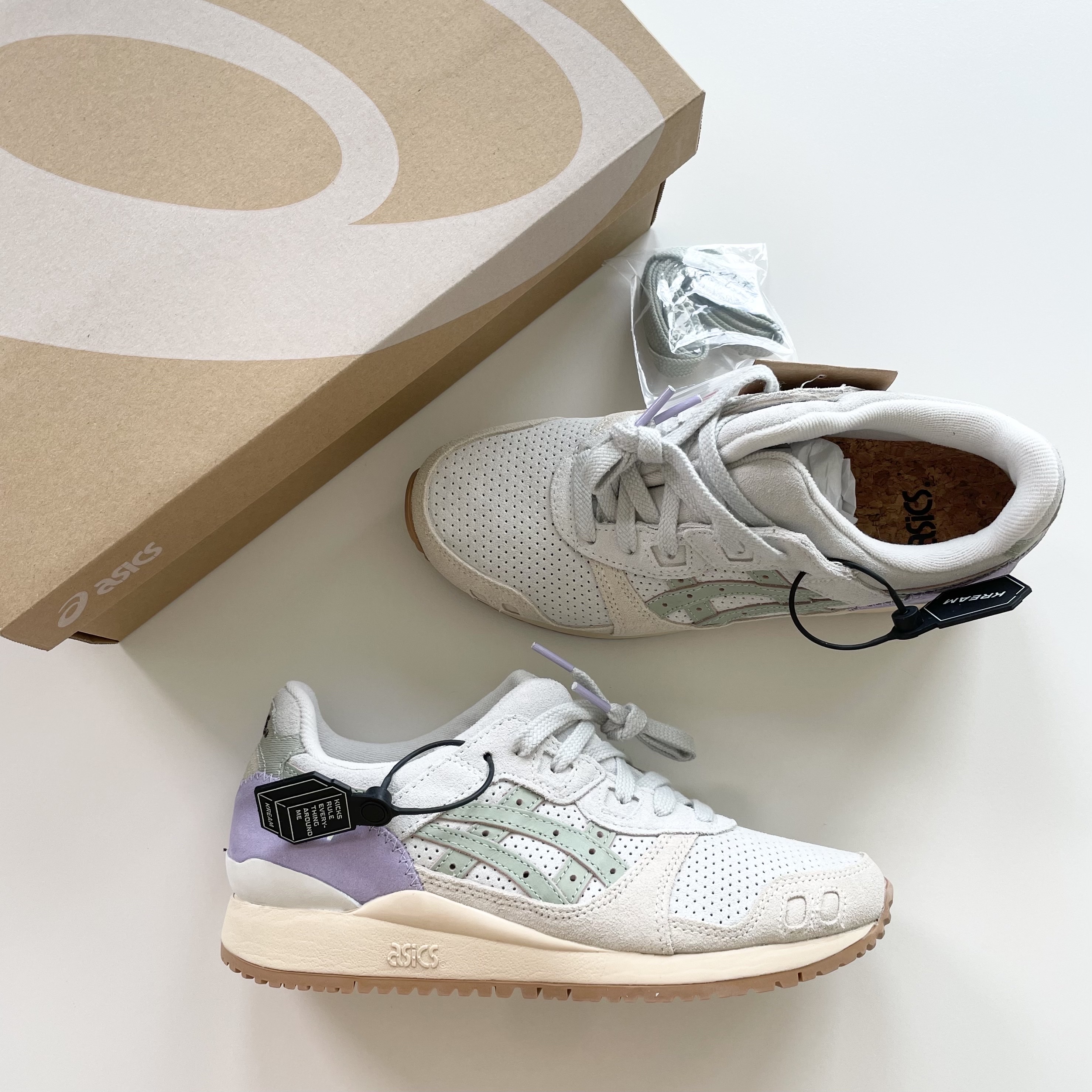 장그림 (@cool_lime) 님의 게시물 | KREAM