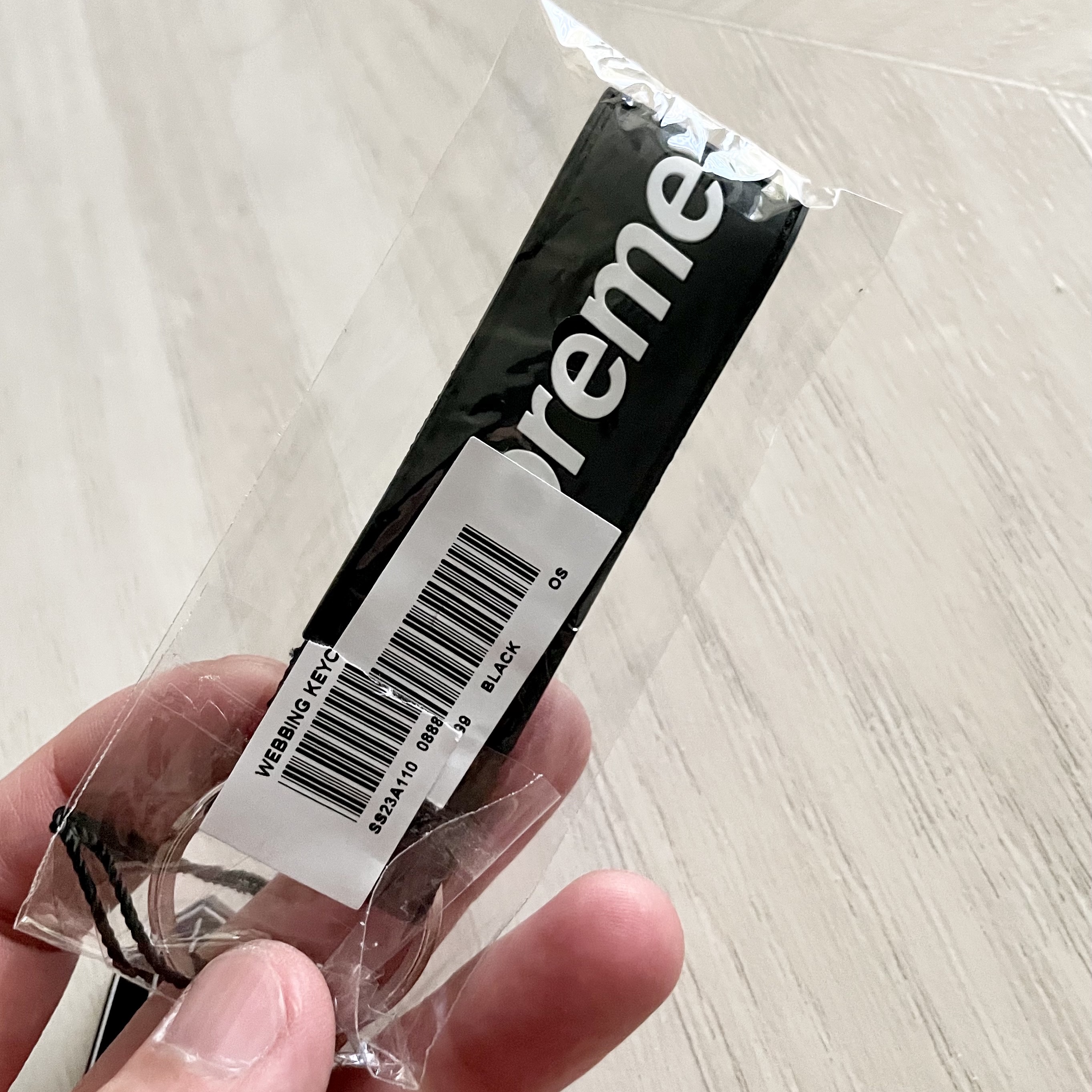 seo (@shyguy) 님의 게시물 | KREAM