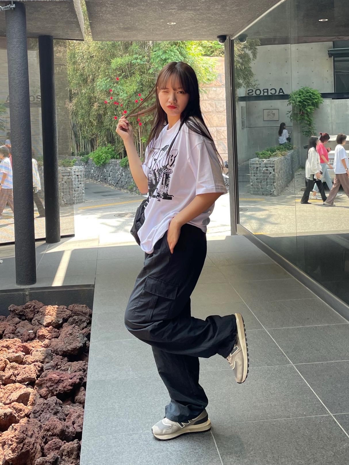 나옹 (@naongs2) 님의 게시물 | KREAM