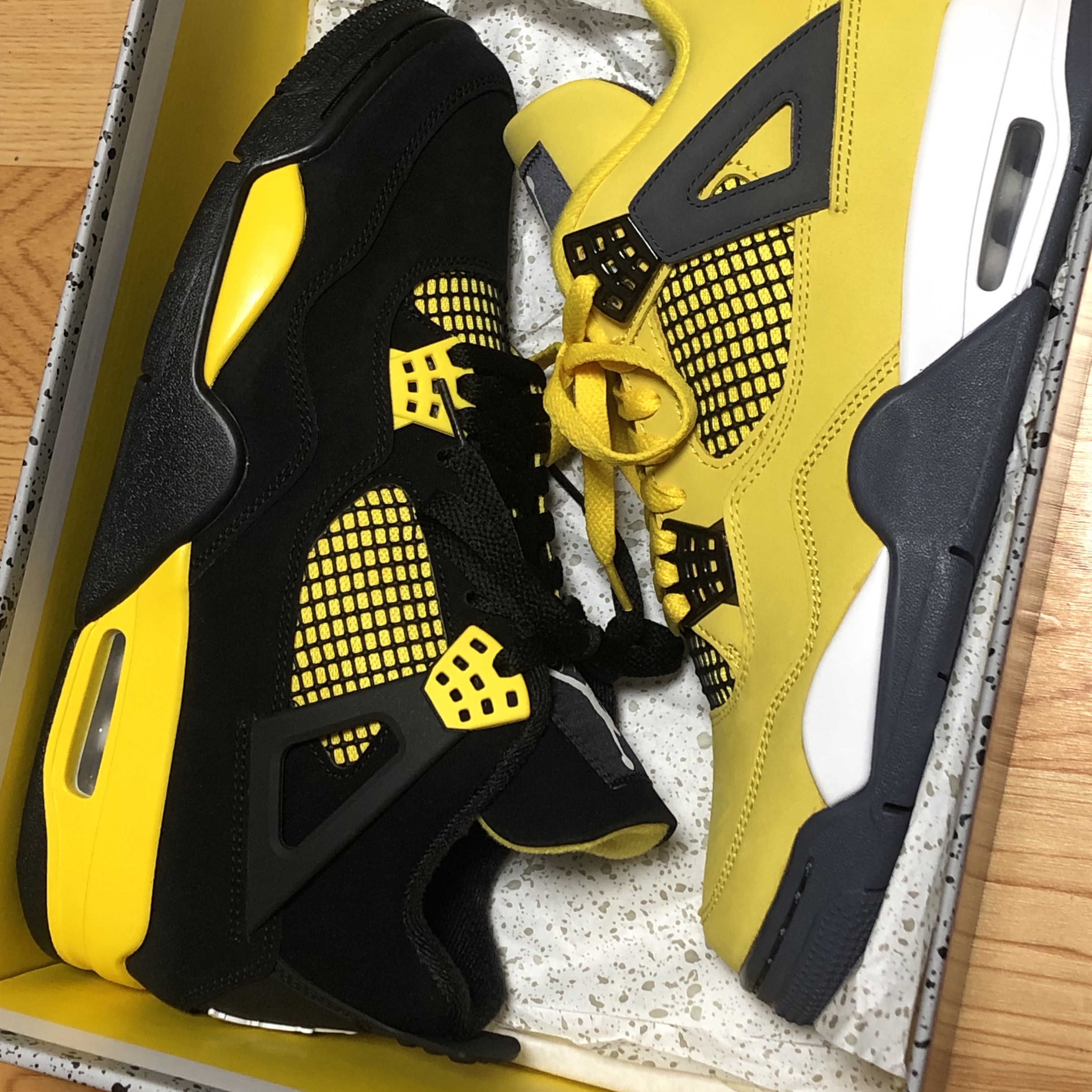 IG: 1n9h9j2 (@hyunj10) 님의 게시물 | KREAM