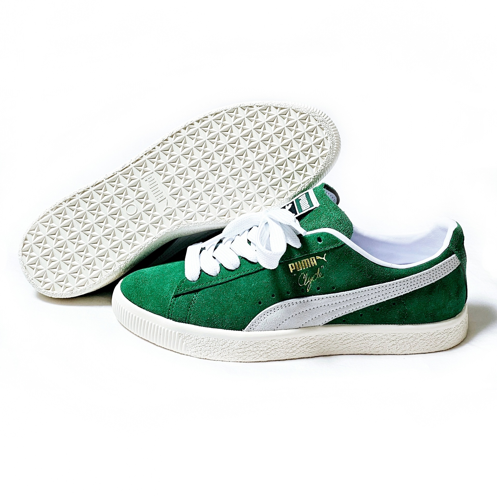 @sneaker_woong (@sneaker_woong) 님의 게시물 | KREAM