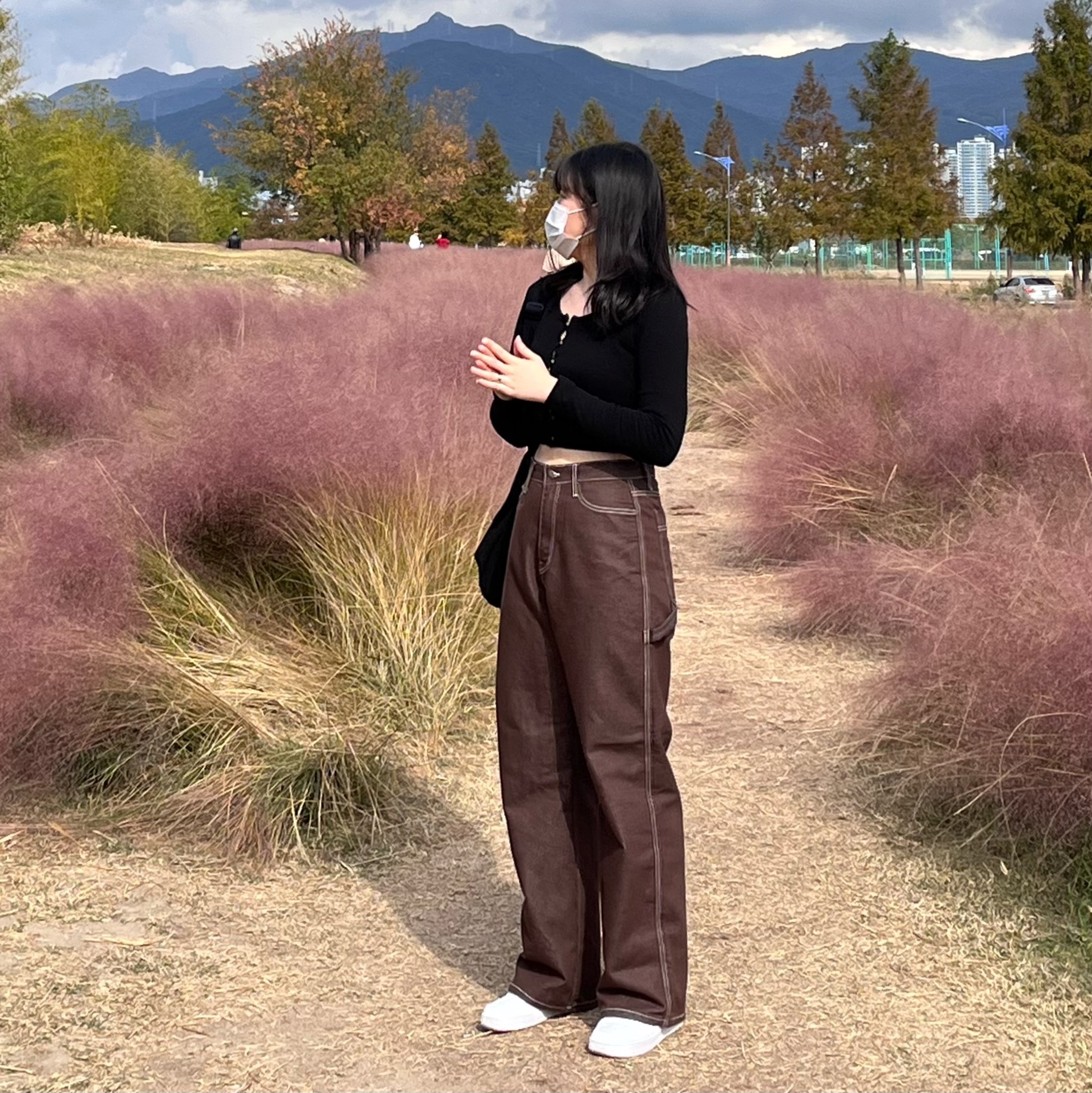 지니야 (@9giniya) 님의 게시물 | KREAM