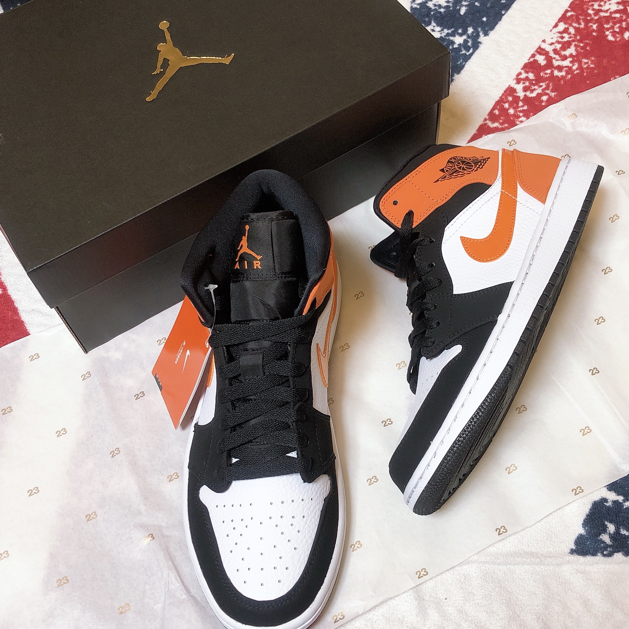 9년차 슈덕 고인물 🦕 (@shoe_bread) 님의 게시물 | KREAM