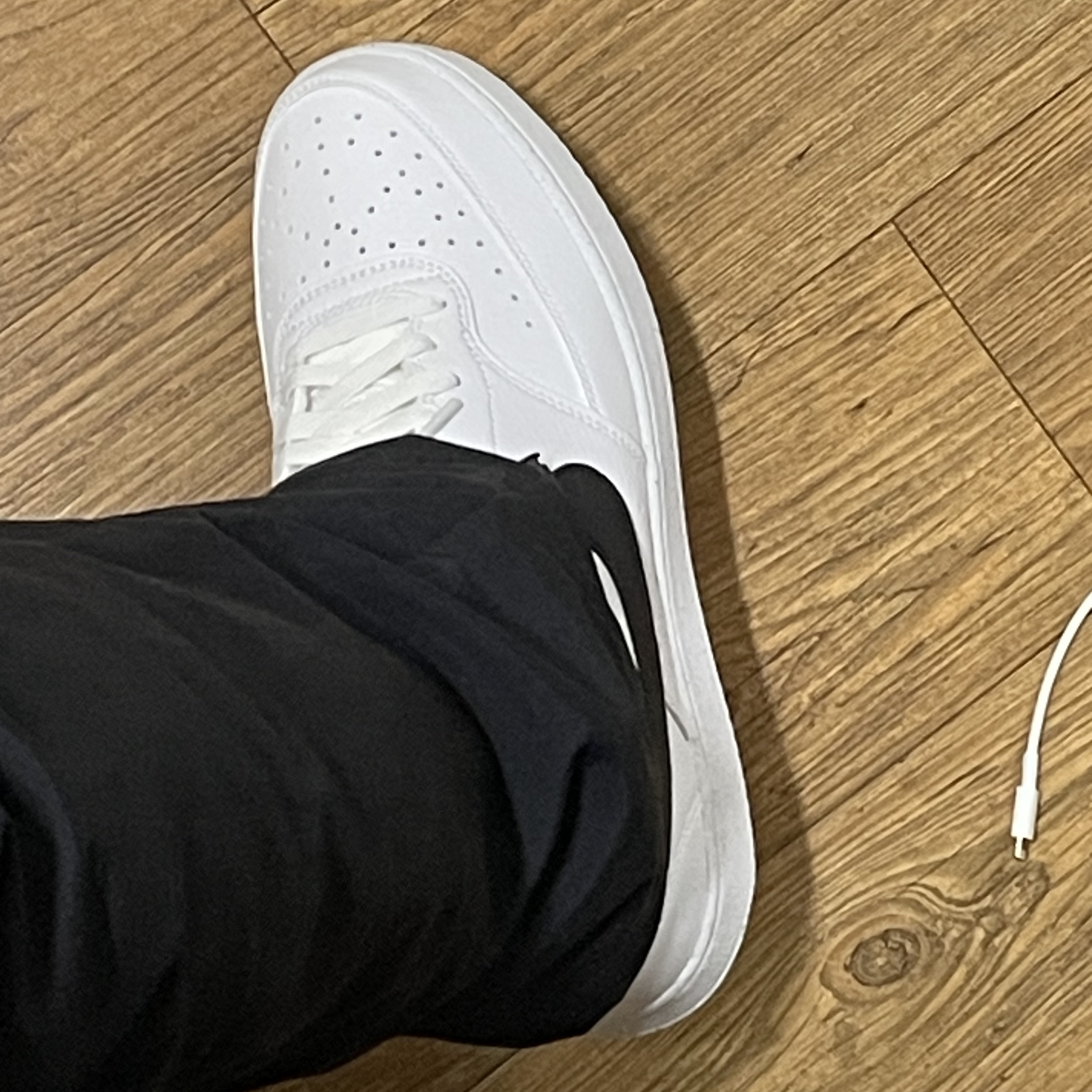 (@udd5pc) 님의 게시물 | KREAM