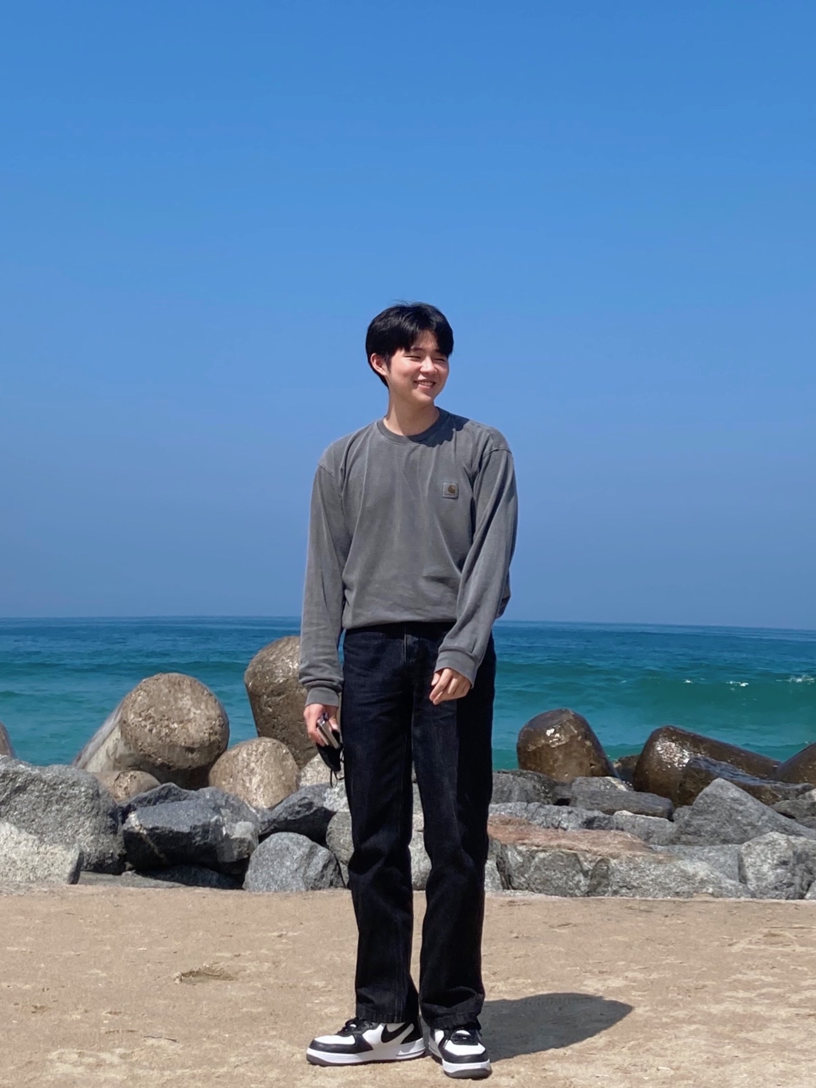 그옷사 (@geuos_sa) 님의 게시물 | KREAM