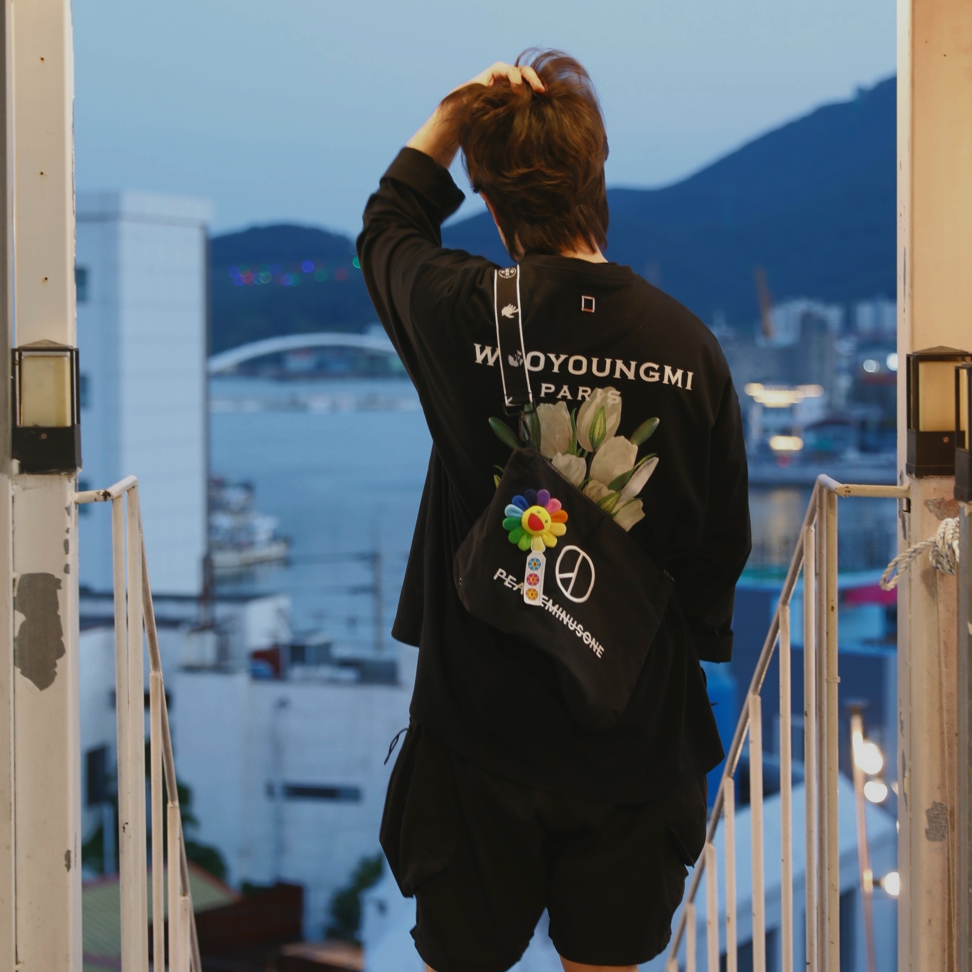 @young_man0212 (@e_paris) 님의 게시물 | KREAM