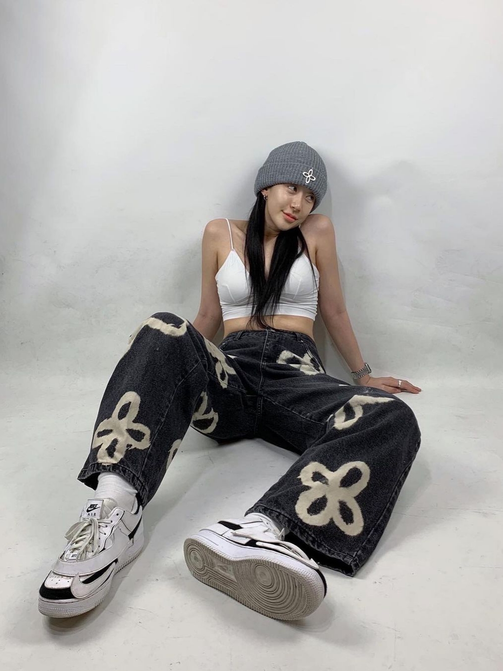 SURGERY_offi... (@surgery_off...) 님의 게시물 | KREAM