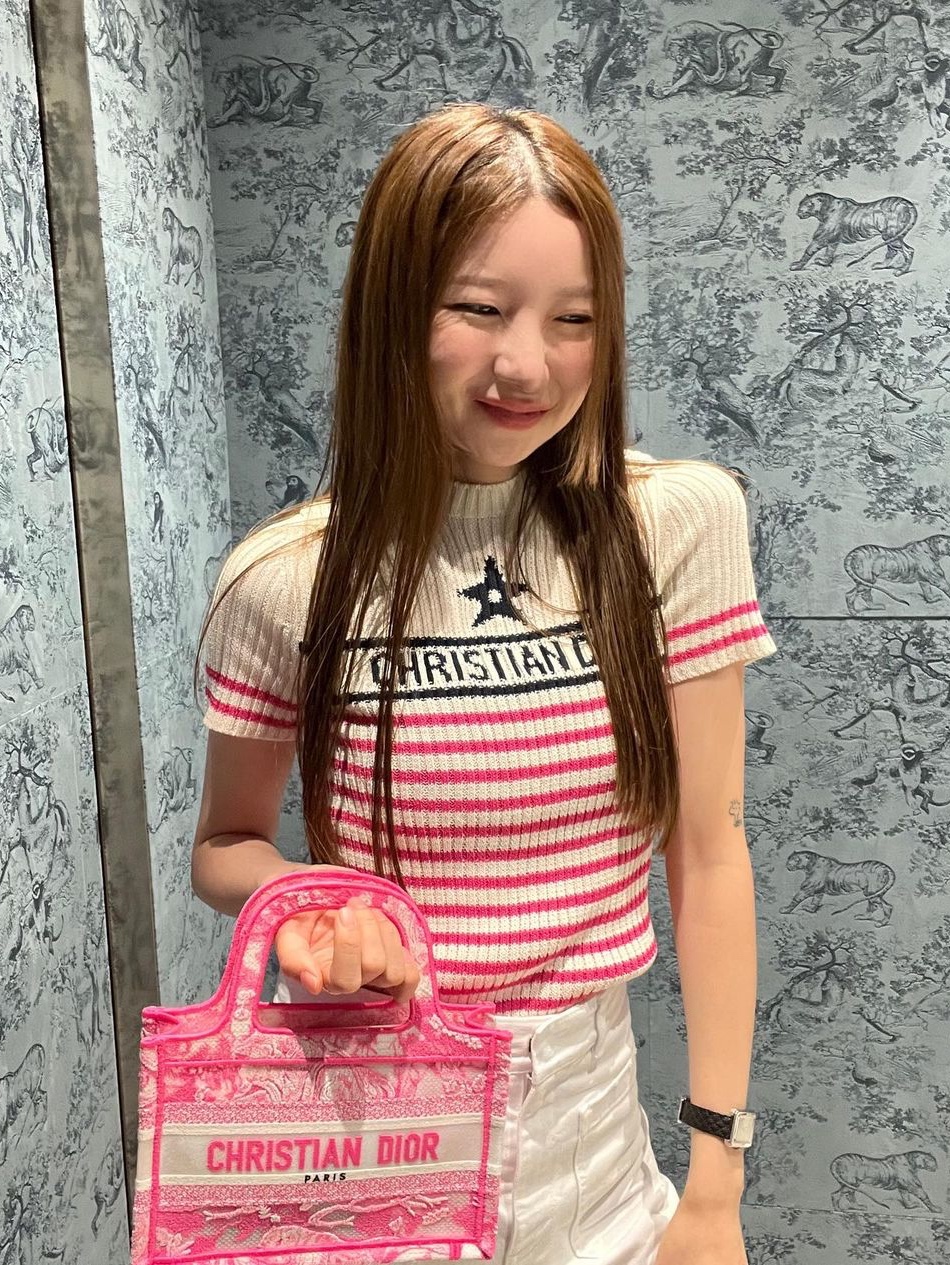 (@luxury_style) 님의 게시물 | KREAM