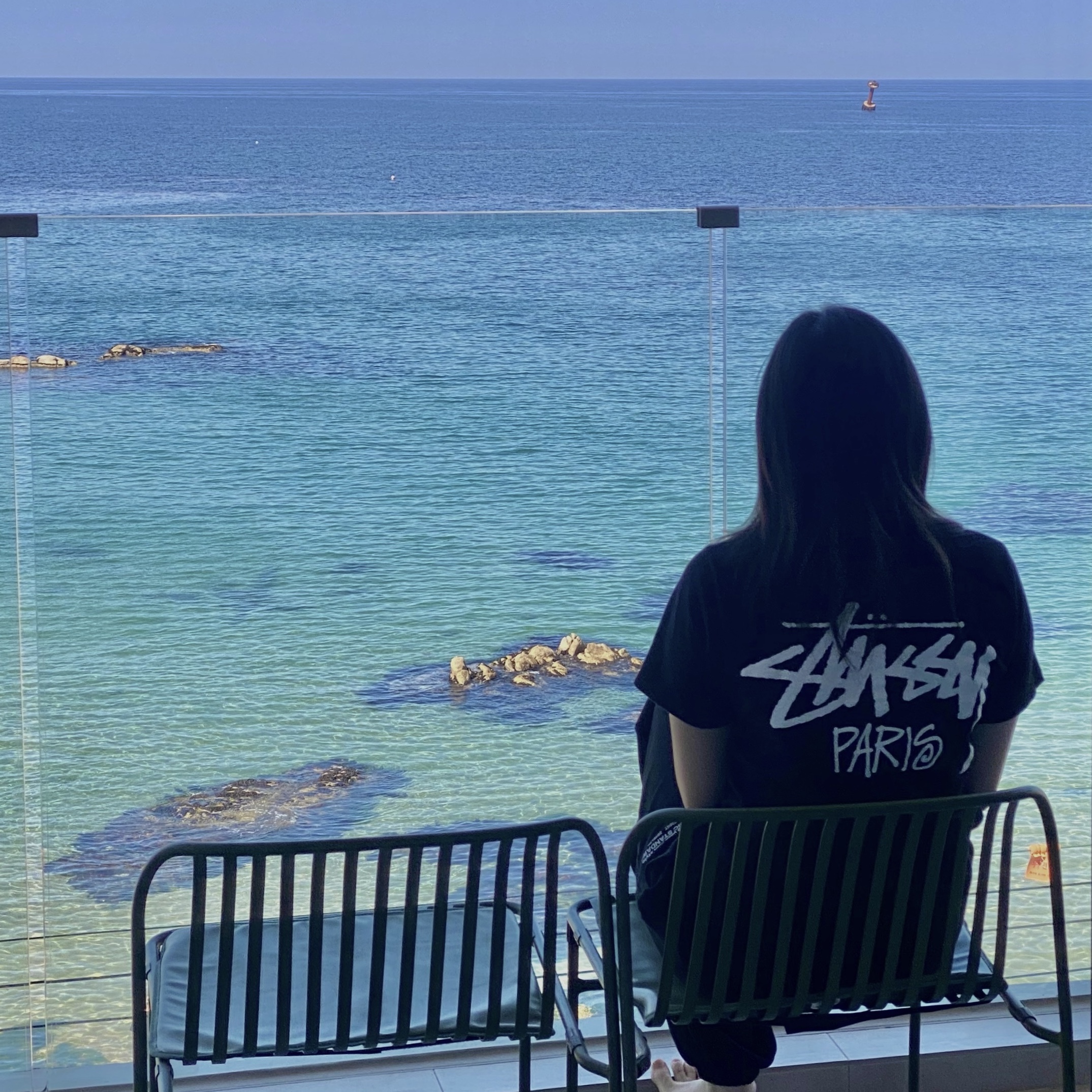 디온 (@dixn_pyn) 님의 게시물 | KREAM