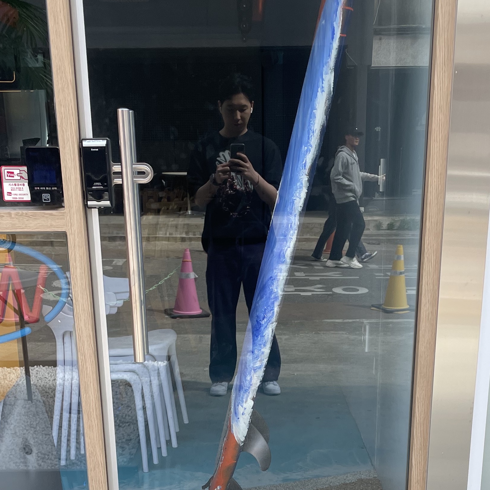 나라 (@nara_jin) 님의 게시물 | KREAM