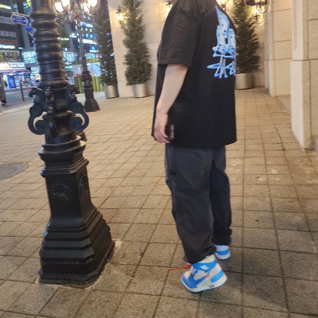 힝또니 (@kdh_9610) 님의 게시물 | KREAM