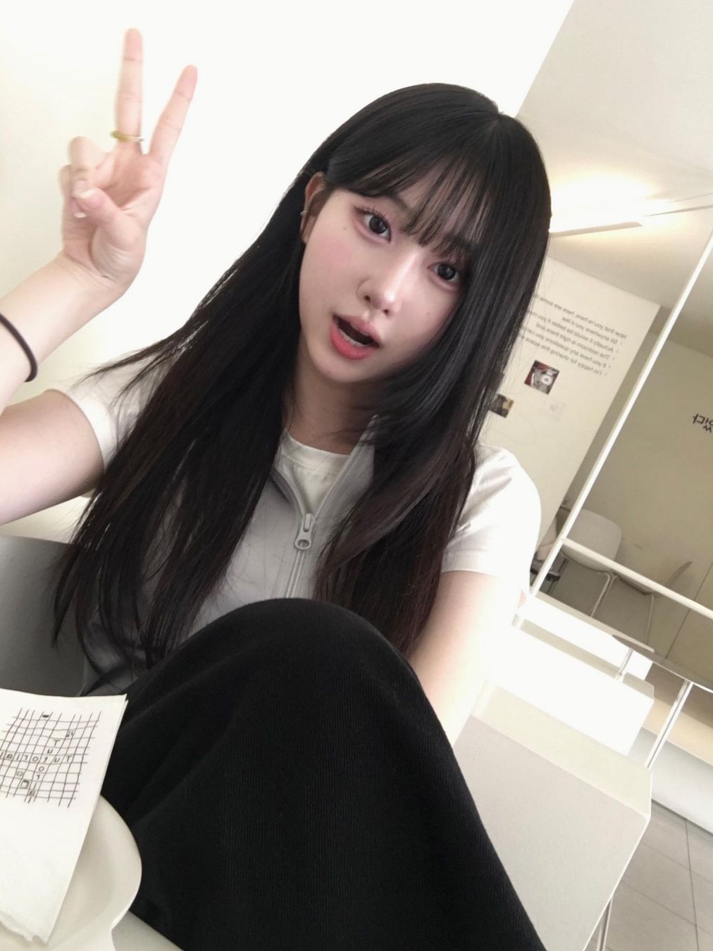 힙쟁이 (@wish_list_) 님의 게시물 | KREAM