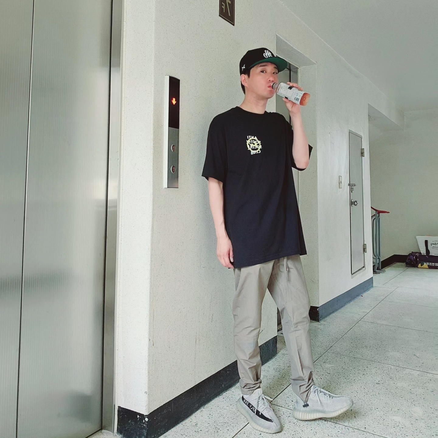 june j (@junej) 님의 게시물 | KREAM