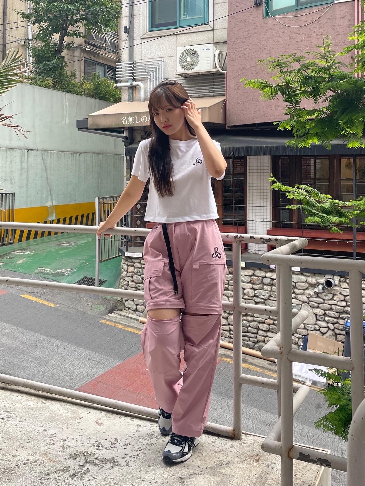 나옹 (@naongs2) 님의 게시물 | KREAM