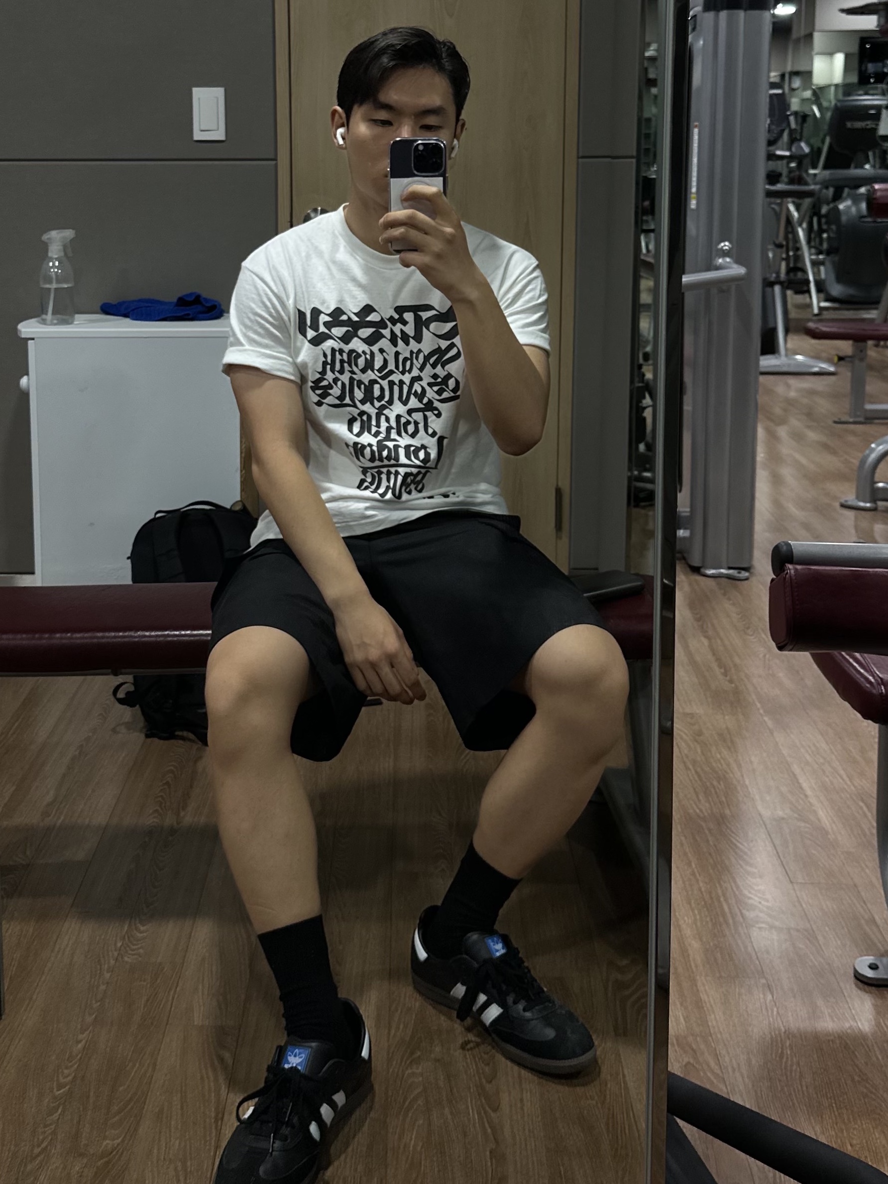 솔 (@sol_du) 님의 게시물 | KREAM