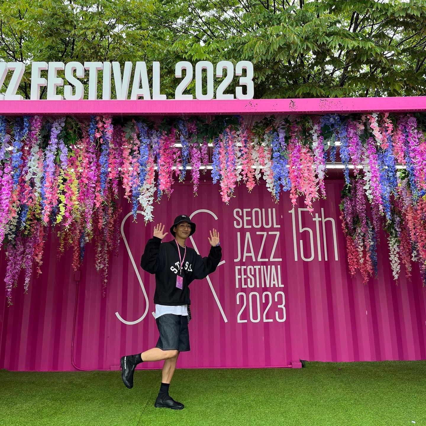 태연 (@paparachoo) 님의 게시물 | KREAM