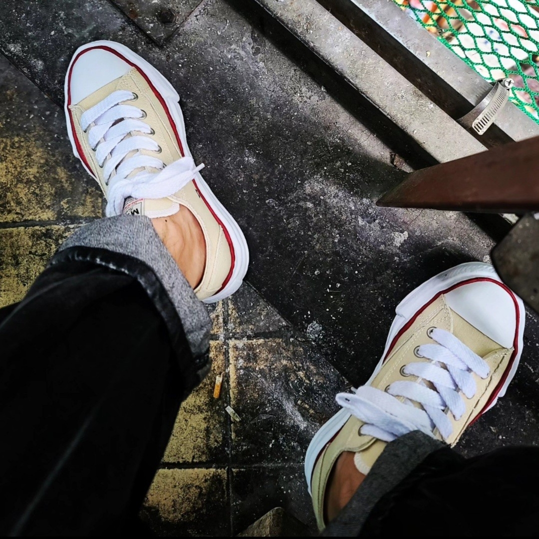 인간 (@radiant____) 님의 게시물 | KREAM