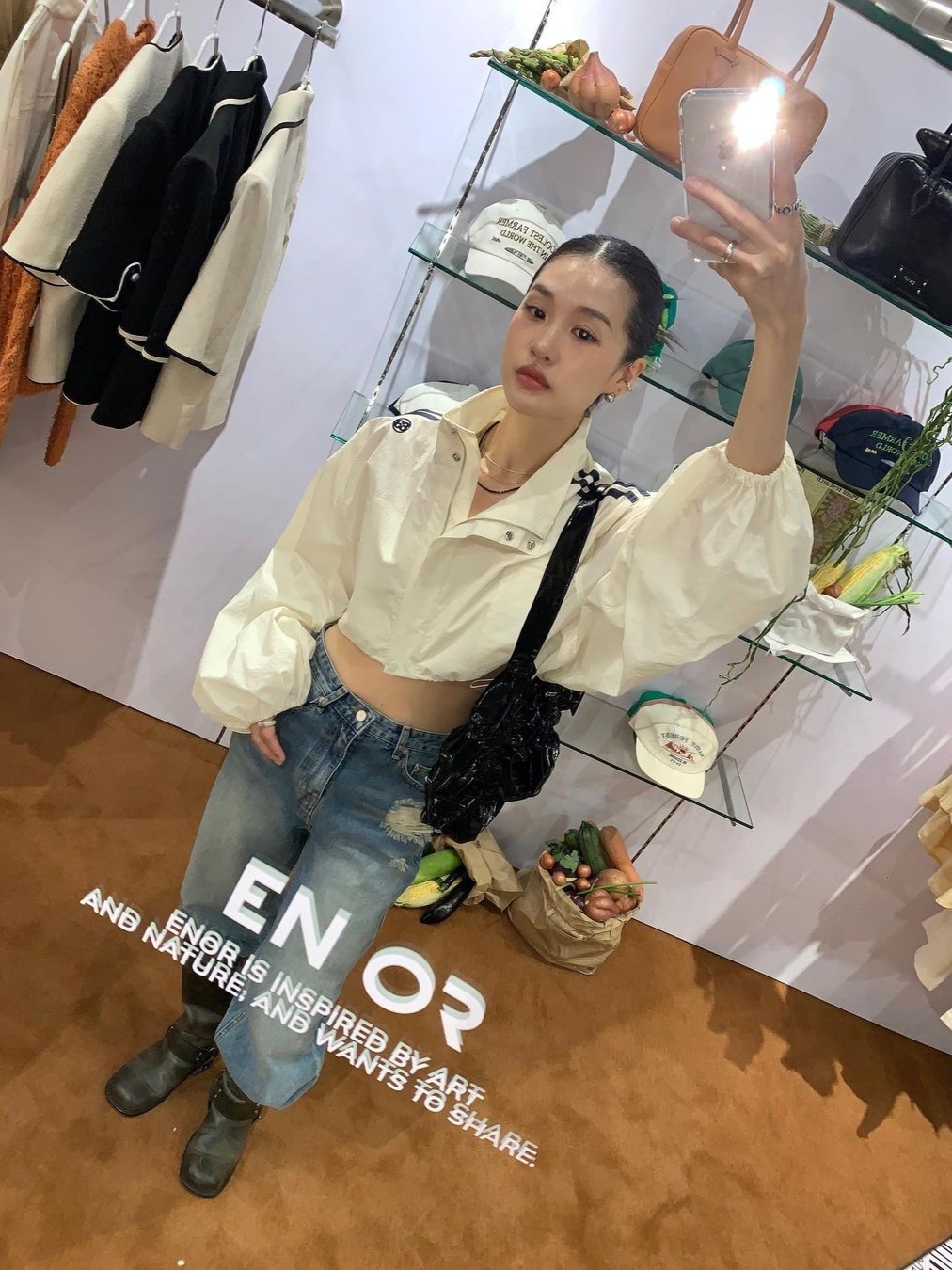 Yuppie (@archive_eve...) 님의 게시물 | KREAM