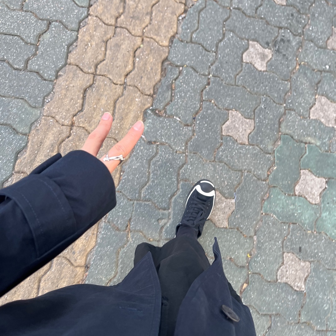 매지 (@leemezzi) 님의 게시물 | KREAM