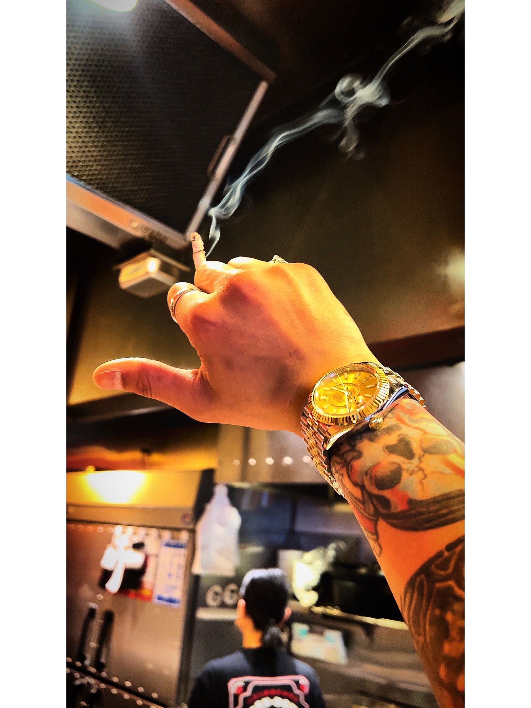 Instagram@hi... (@highbrow_fr...) 님의 게시물 | KREAM