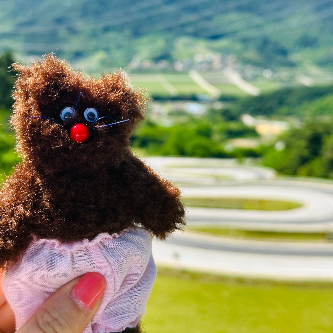 liebe027 (@84ro6s) 님의 게시물 | KREAM