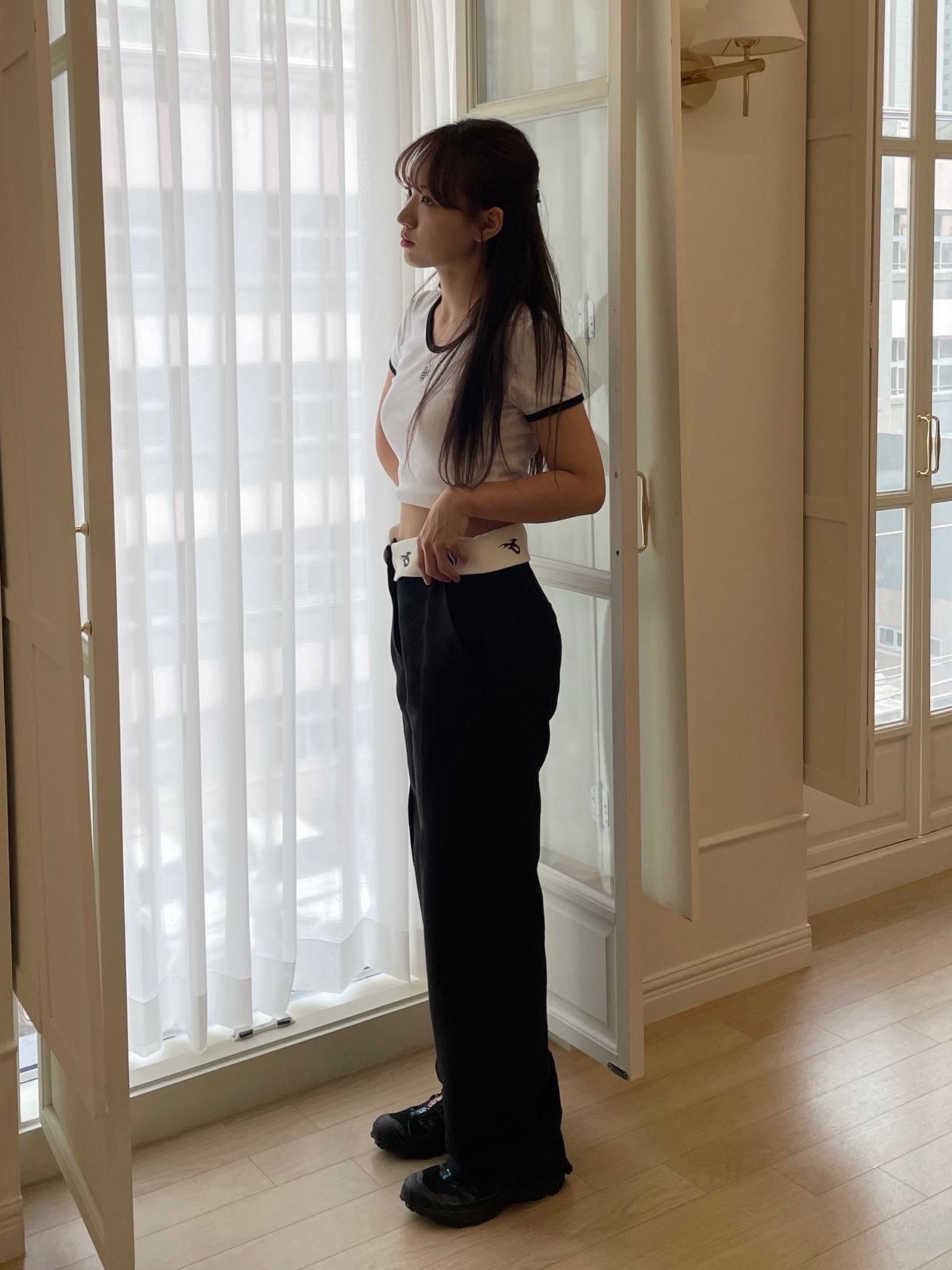 나옹 (@naongs2) 님의 게시물 | KREAM