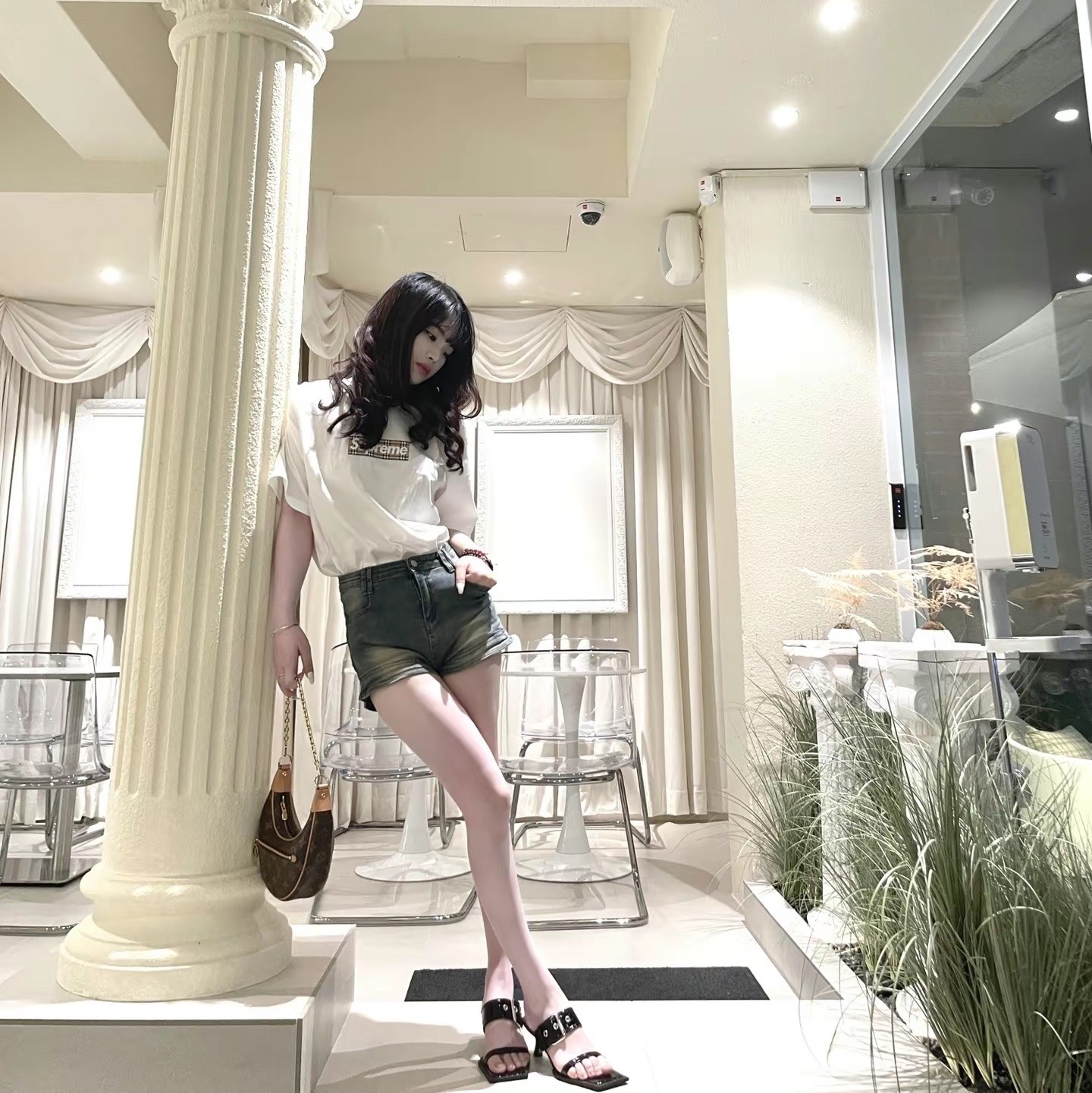 조이 (@ze412) 님의 게시물 | KREAM