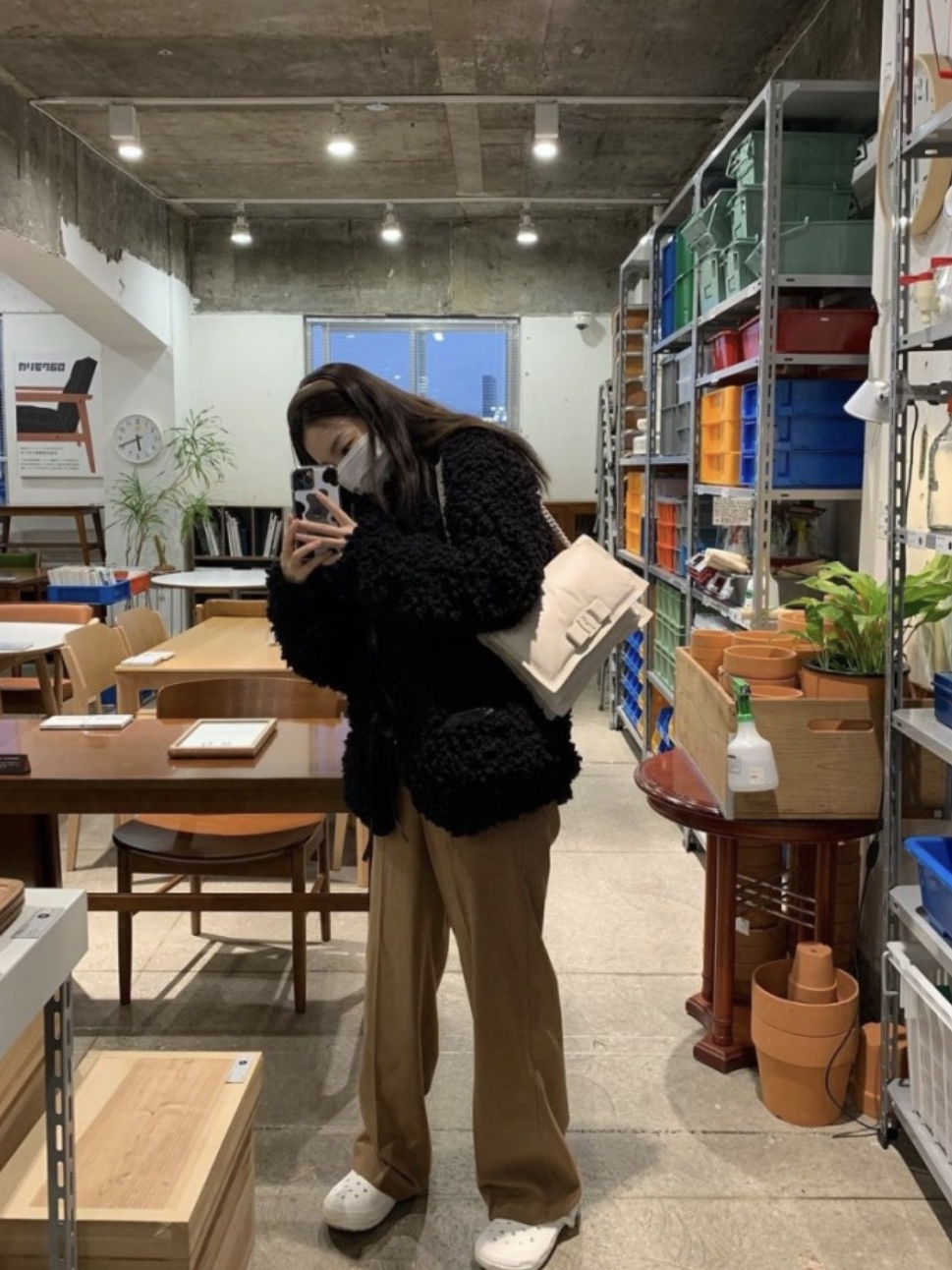 (@sm_outfit) 님의 게시물 | KREAM