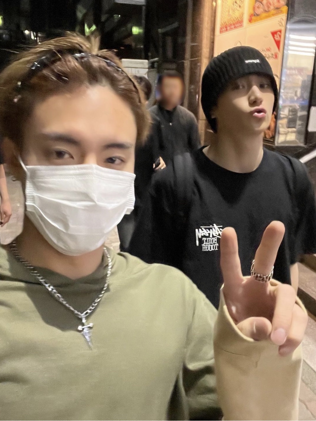 쇼핑 계획 짜는 사람 (@eyeshoppin) 님의 게시물 | KREAM