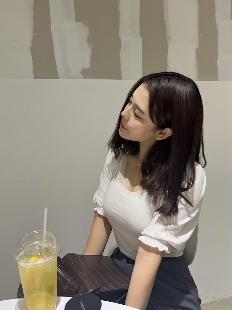 jisun3325 (@jisun3325) 님의 게시물 | KREAM