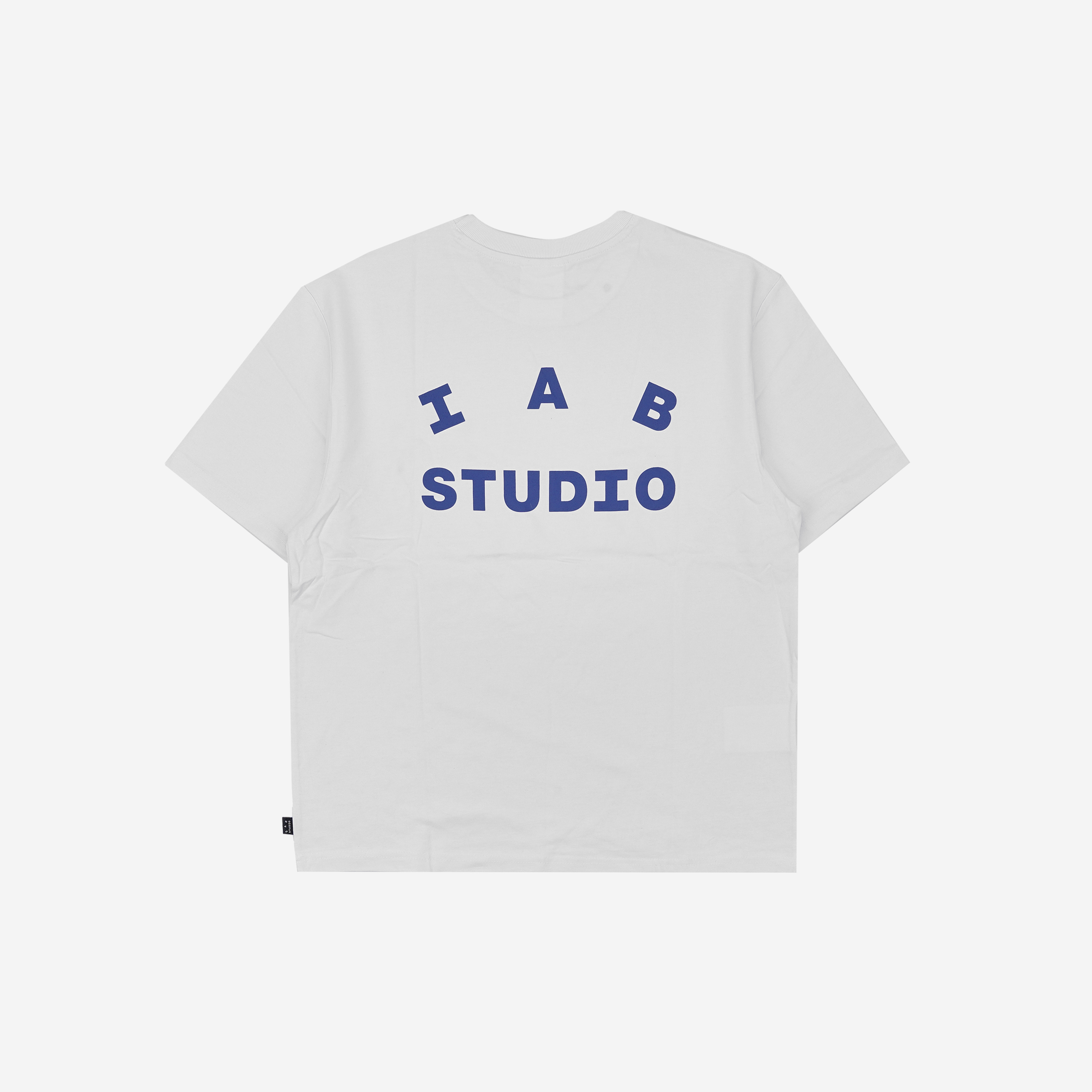 아이앱 스튜디오 티셔츠 화이트 네이비 - 22FW | KREAM