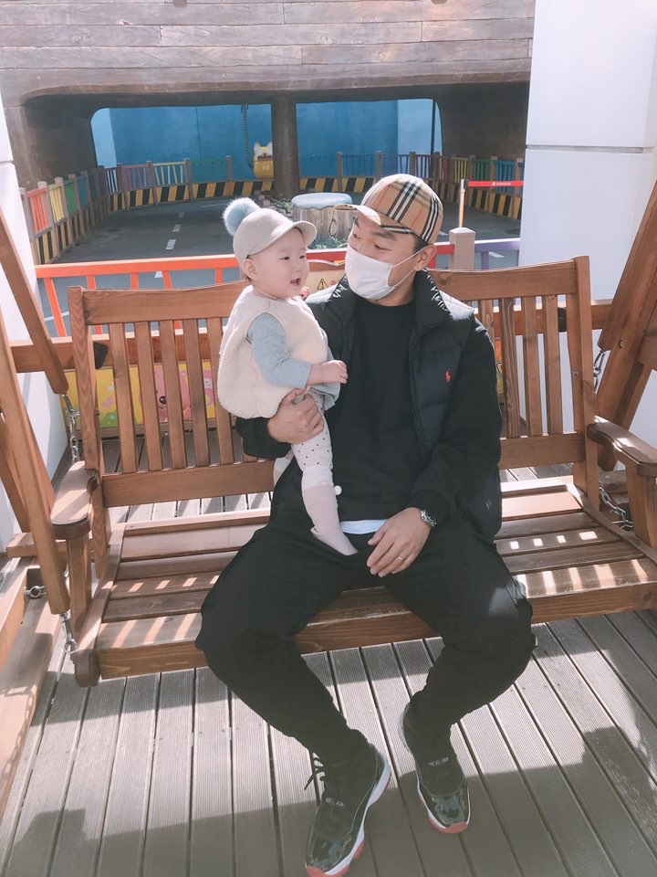 laonvte (@4_mochuisle) 님의 게시물 | KREAM