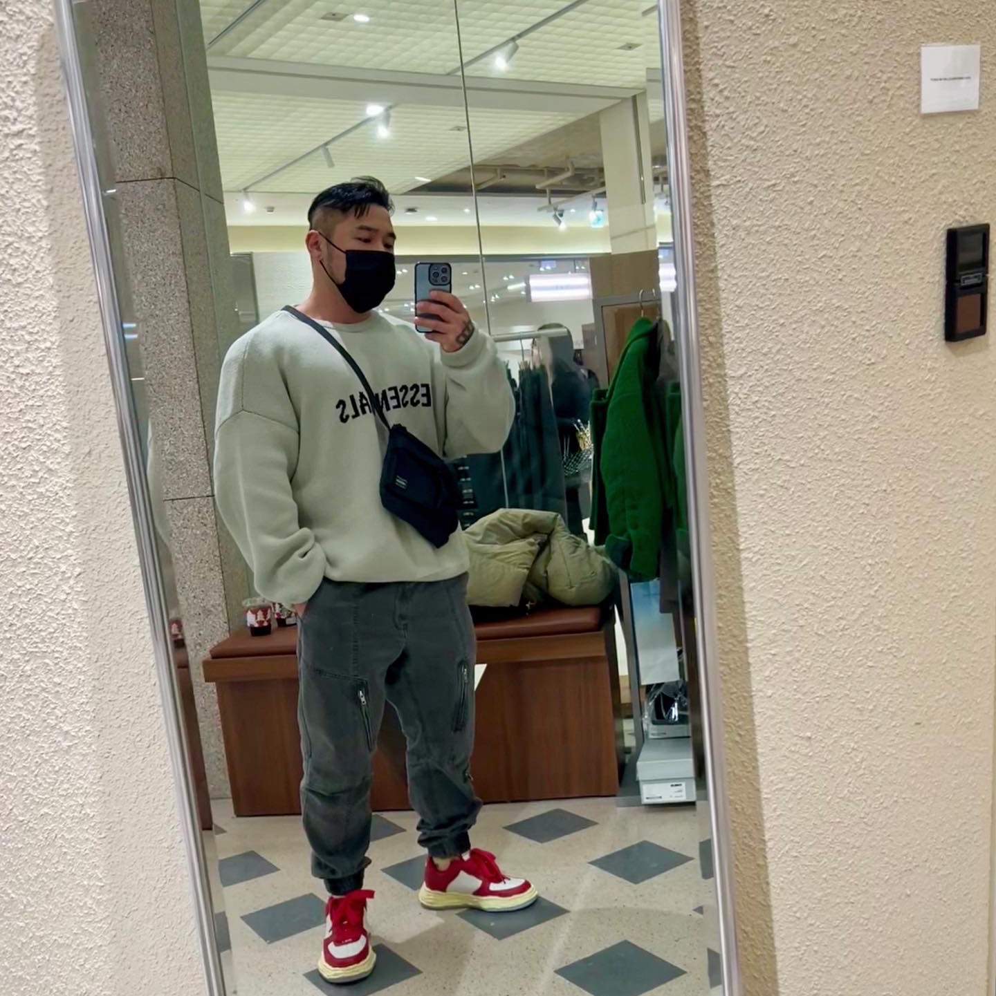 rapperglory (@mack_glory) 님의 게시물 | KREAM