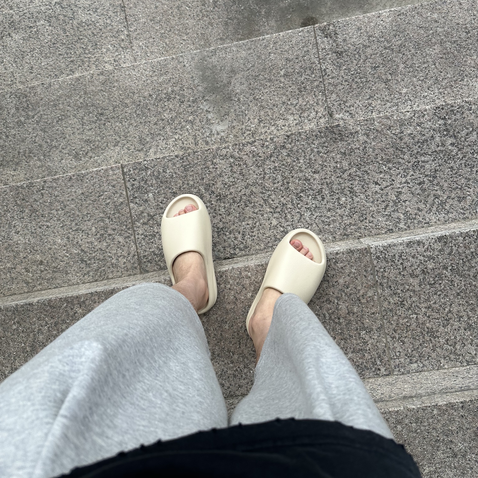 옷잘러 (@fffoon) 님의 게시물 | KREAM