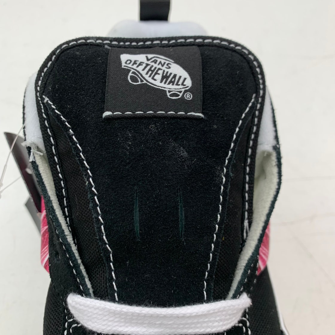 반스 x 피치스 뉴스쿨 블랙 핑크 | KREAM