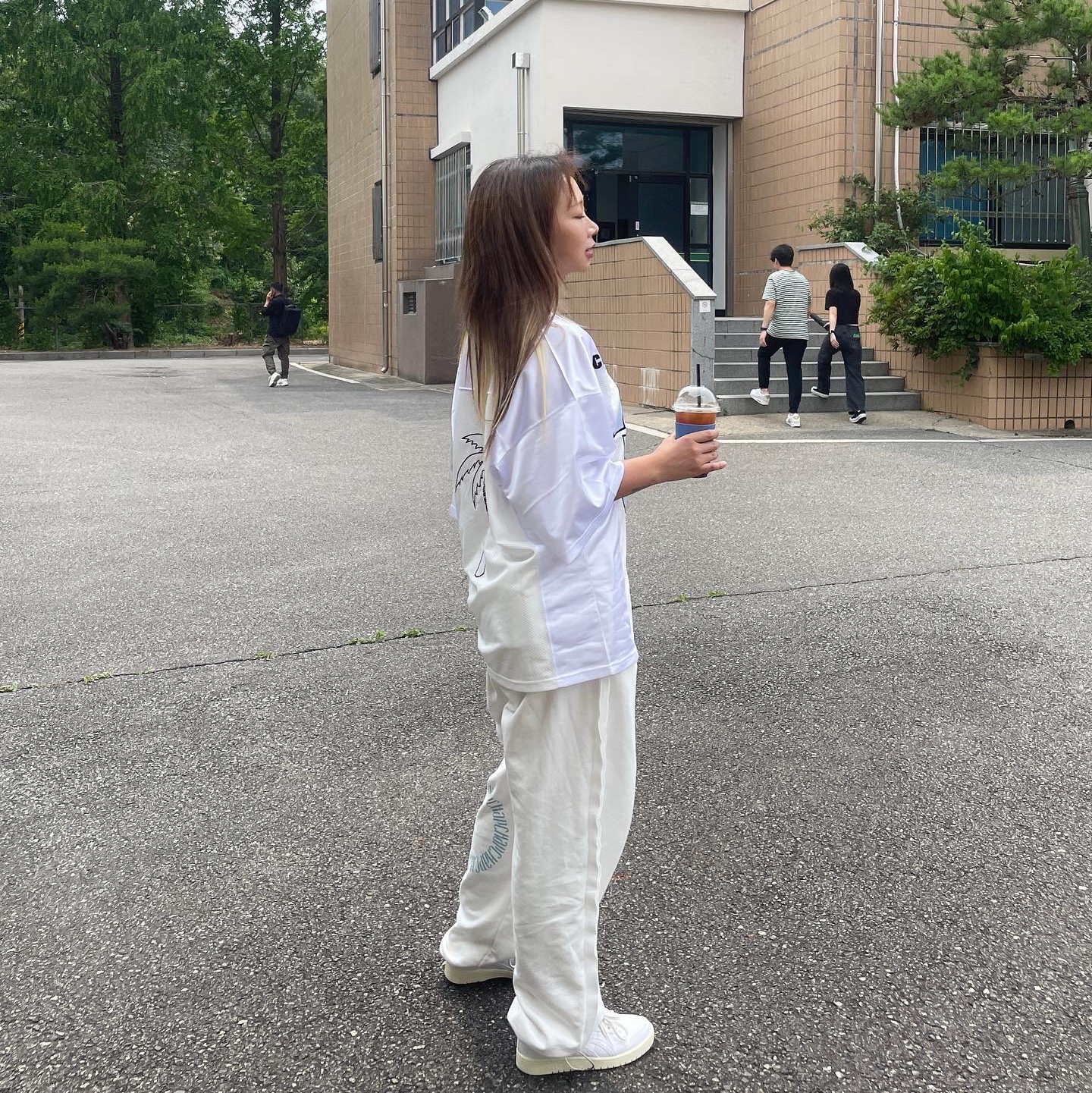 신부디 (@bo_ody__) 님의 게시물 | KREAM