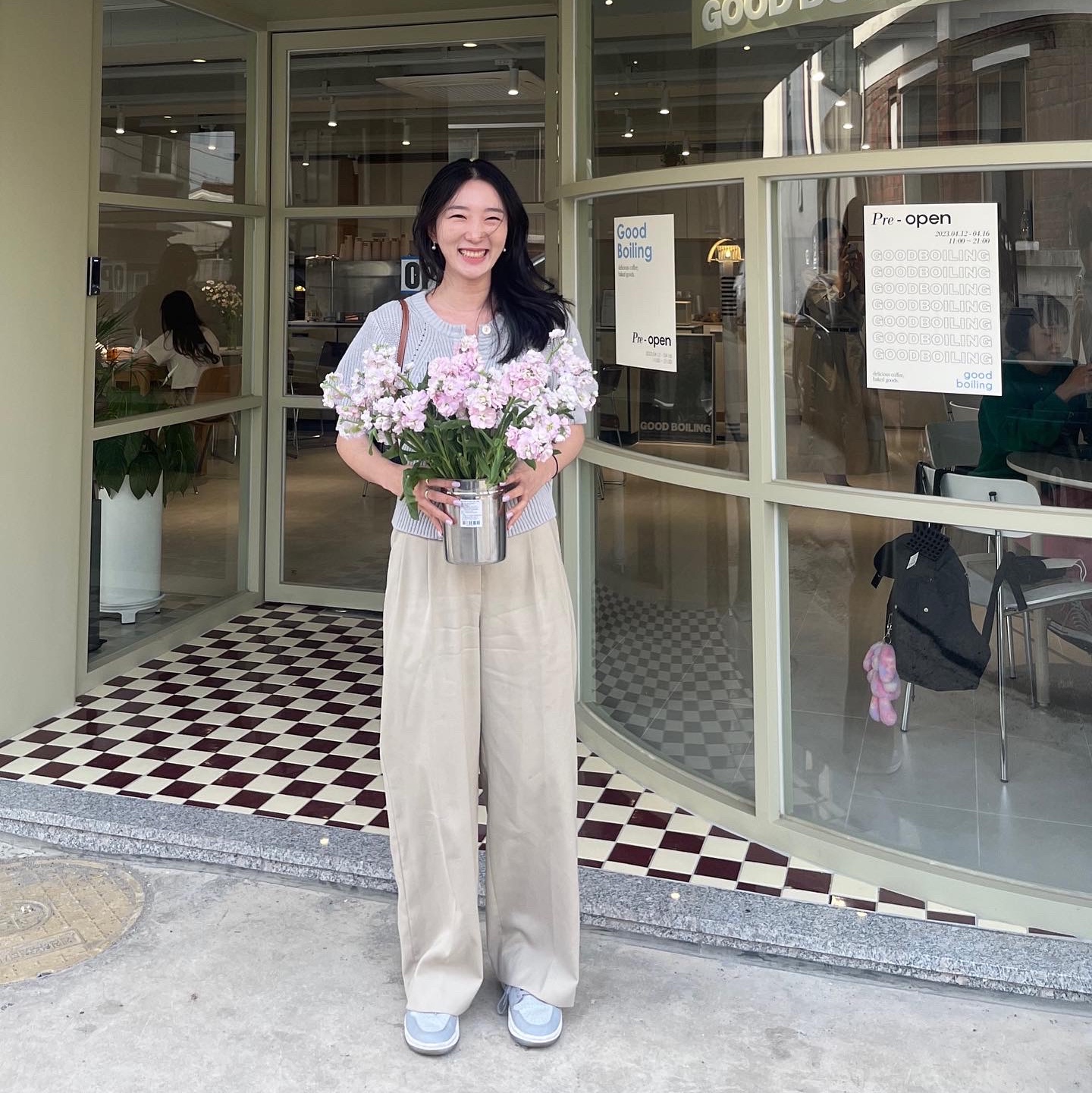 유니니 (@unninni) 님의 게시물 | KREAM