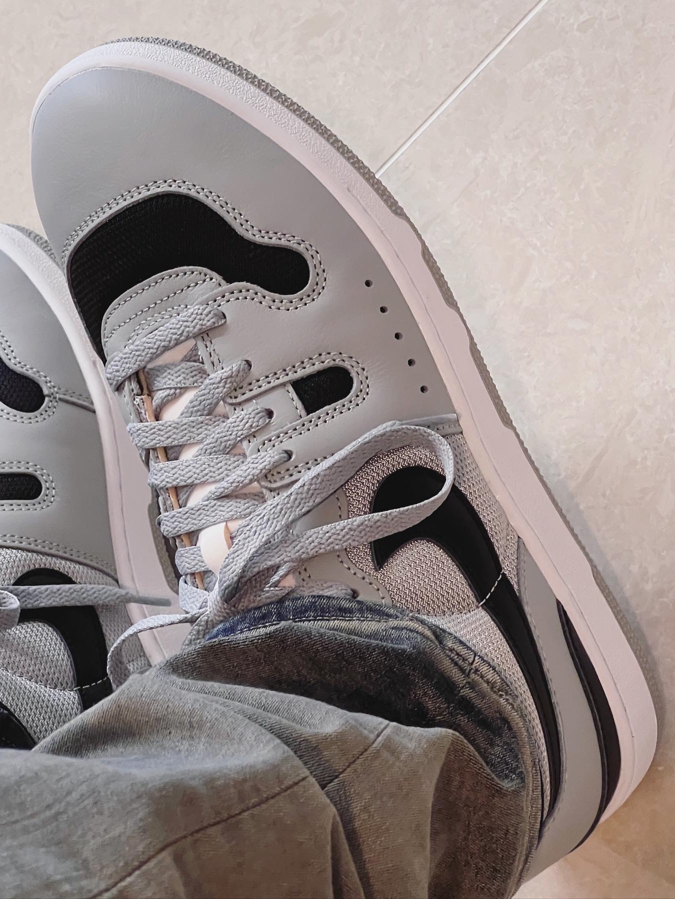 U갓jo던 (@ug0tj0rdan) 님의 게시물 | KREAM