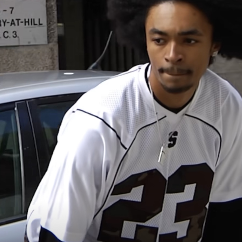 simba (@style_share) 님의 게시물 | KREAM